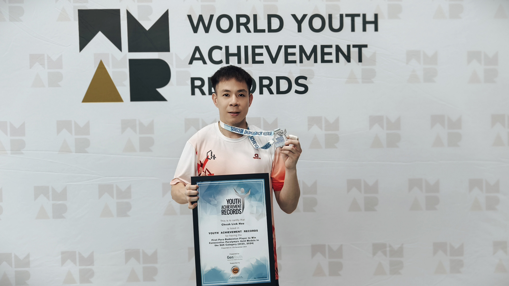 Cheah Liek Hou Honored with World Youth Achievement Record for ...
